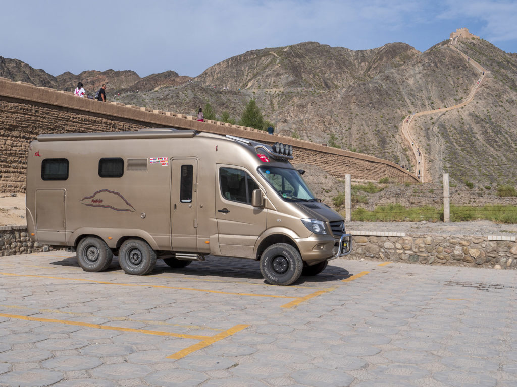 Sixfoot - 6x6 Sprinter Club