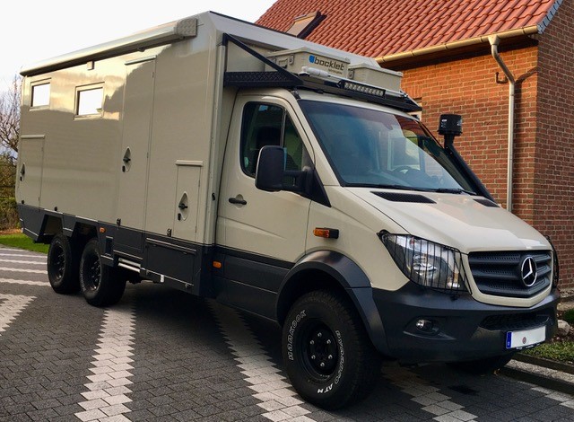 Sixfoot - 6x6 Sprinter Club